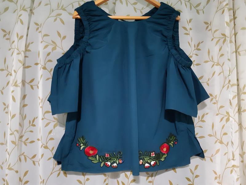 Стильна блуза з вишивкою р 20 — ціна 300 грн у каталозі Блузи Купити жіночі речі за доступною