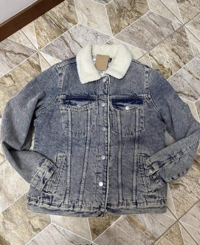 Джинсова куртка — ціна 425 грн у каталозі Куртки Купити жіночі речі за