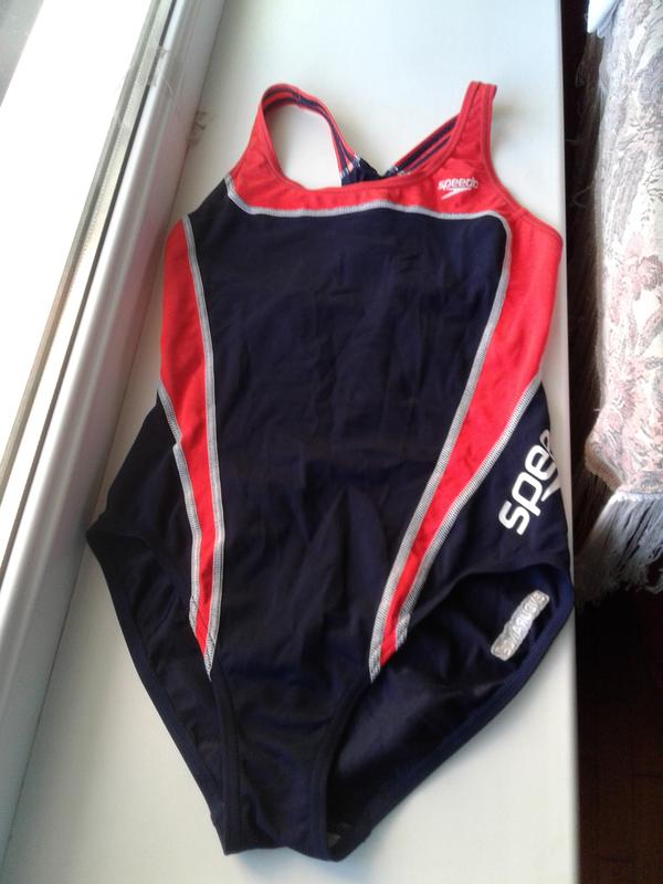 Підлітковий спортивний суцільний купальник у басейн або на пляж speedo ...