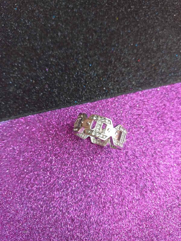 Каблучка — ціна 35 грн у каталозі Кільця і персні Купити аксесуари за доступною ціною на Шафі