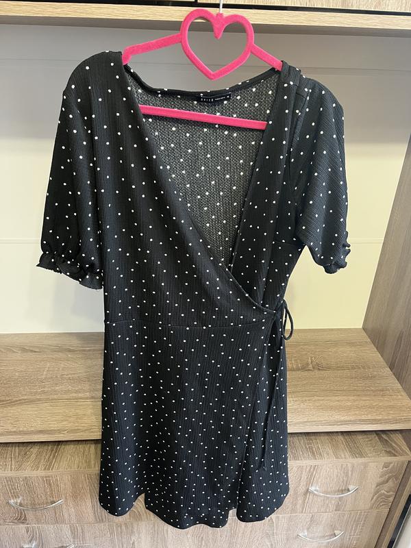 Чудова сукня — ціна 600 грн у каталозі Короткі сукні Купити жіночі речі за доступною ціною на