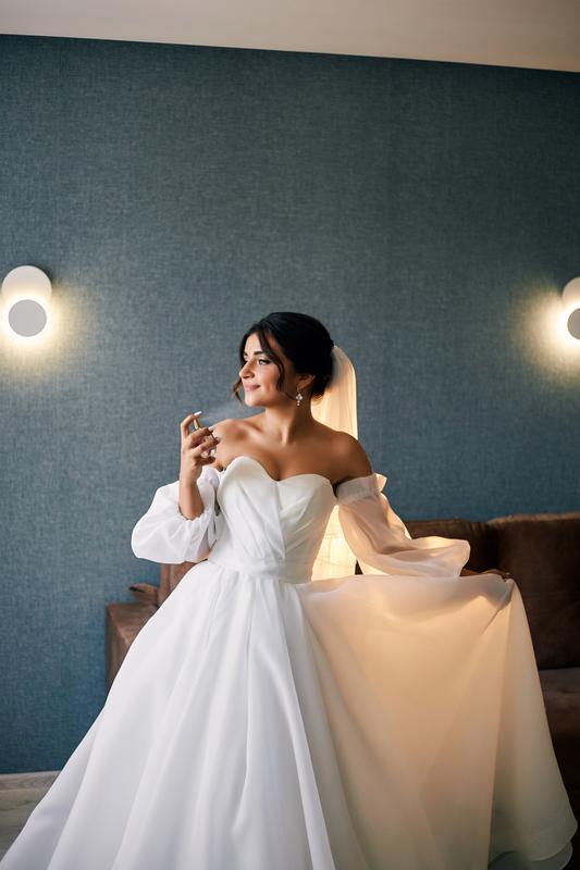 Весільна сукня — ціна 7000 грн у каталозі Весільні сукні Купити жіночі речі за доступною ціною