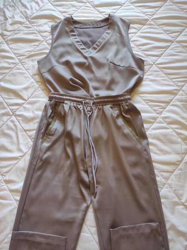 Атласний костюм — ціна 445 грн у каталозі Брючні костюми Купити жіночі речі за доступною ціною