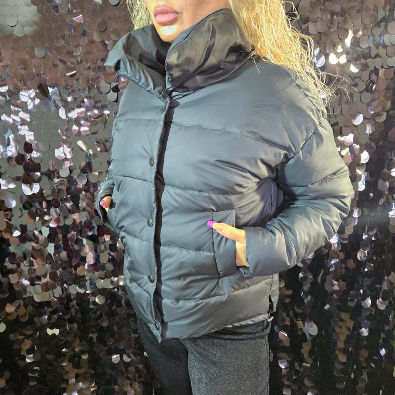 Курточка — ціна 1250 грн у каталозі Куртки Купити жіночі речі за доступною ціною на Шафі