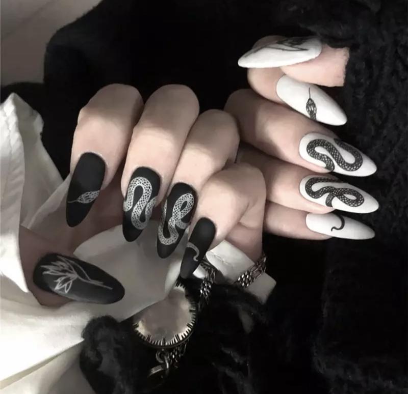 Накладные ногти 💅 — цена 250 грн в каталоге Накладные ногти Купить товары для красоты и здоровья