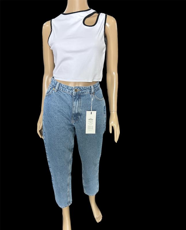 Джинси моми — ціна 799 грн у каталозі Джинси Купити жіночі речі за доступною ціною на Шафі