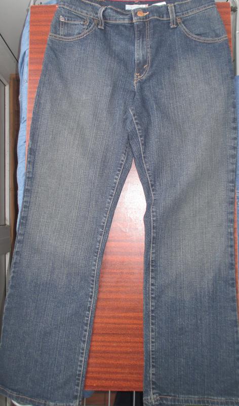 Levis Strauss джинси — ціна 299 грн у каталозі Джинси Купити жіночі речі за доступною ціною на