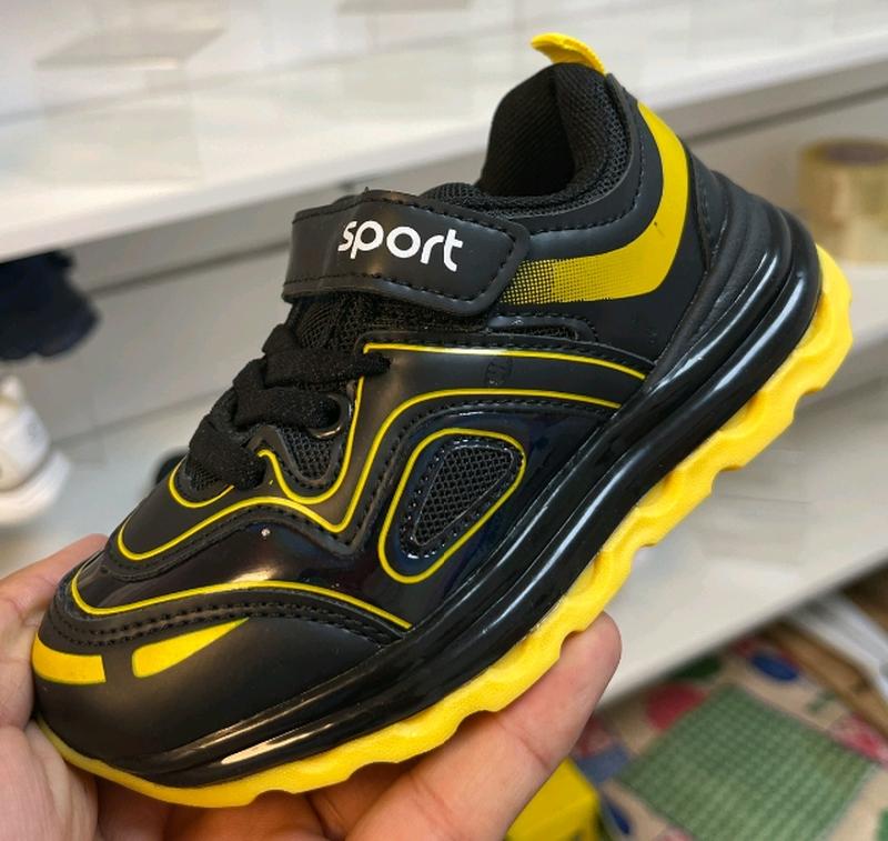 Кросівки дитячі — ціна 270 грн у каталозі Кросівки Купити дитячі речі за доступною ціною на Шафі