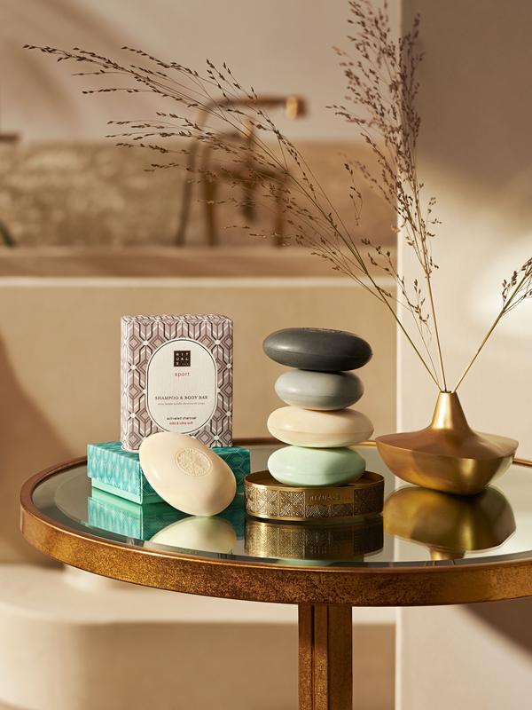 The clean beauty bar ayurveda rituals — цена 700 грн в каталоге Шампуни ...