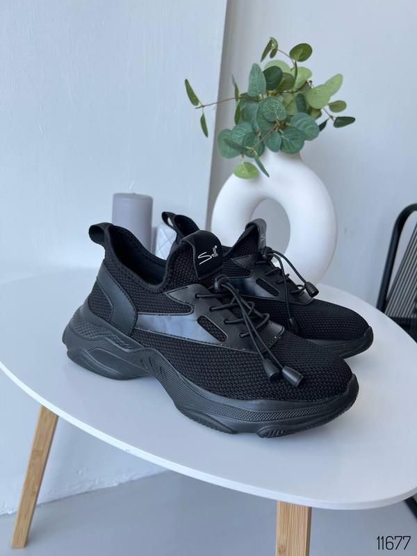 Кросівки — ціна 950 грн у каталозі Кросівки Купити жіночі речі за доступною ціною на Шафі