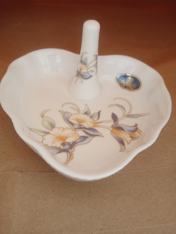 Колекційна фарфорова тарілочка ваза для прикрас Aynsley — ціна 450 грн у каталозі Вази Купити