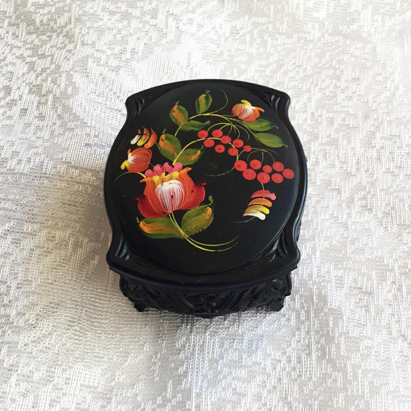 Вінтажна скринька з розписом — ціна 175 грн у каталозі Скриньки Купити товари для дому та побуту