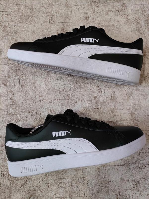 The Puma Carina Lift is an updated version of the puma smash v2 l 1600