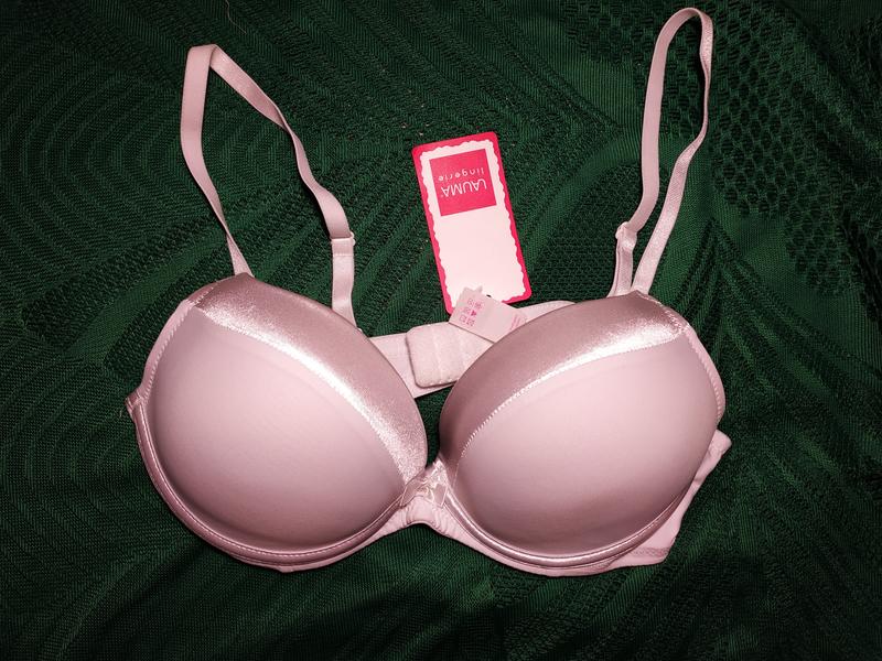 Бюстгальтер — ціна 220 грн у каталозі Бюстгальтери Купити жіночі речі за доступною ціною на Шафі
