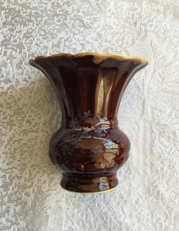 Ваза керамічна коричнева з квітами — ціна 150 грн у каталозі Вази Купити товари для дому та