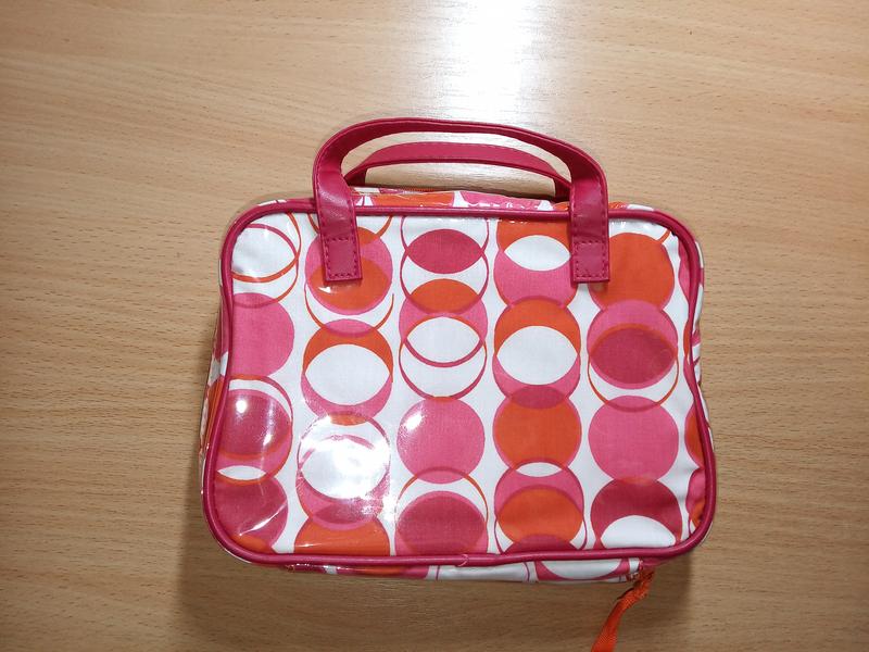 Новая косметичка органайзер — ціна 261 грн у каталозі Органайзери Купити аксесуари за доступною