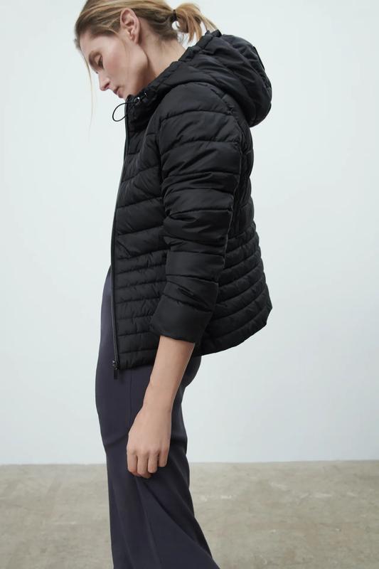 Курта жіноча непромоканий пуховик Zara — ціна 1450 грн у каталозі Куртки Купити жіночі речі за
