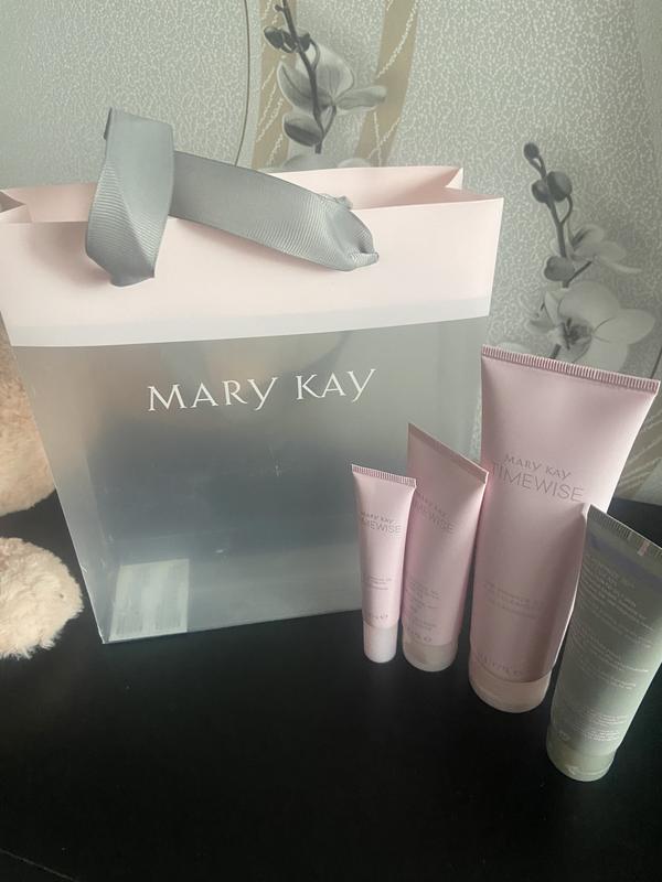 Набір Mary Kay — цена 2300 грн в каталоге Крем для лица Купить товары