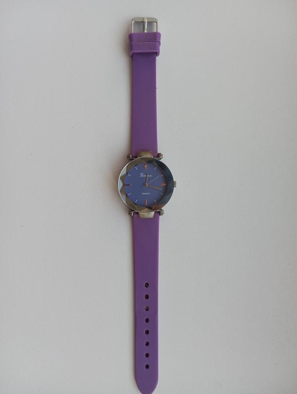 Годинник — ціна 150 грн у каталозі Годинники Купити аксесуари за доступною ціною на Шафі