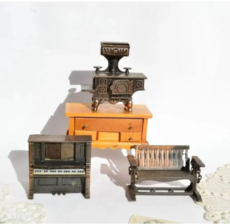 Уникальные коллекционные миниатюры — цена 605 грн в каталоге Статуэтки Купить товары для дома и