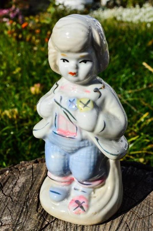 Коллекционная скульптура мальчик Germany — цена 275 грн в каталоге Статуэтки Купить товары для