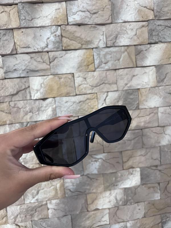 Окуляри сонцезахисні — ціна 300 грн у каталозі Сонцезахисні окуляри Купити аксесуари за