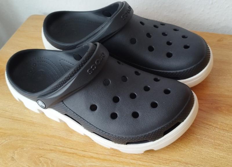 46 1400 134625573 crocs out of business closing stores m13 45 crocs