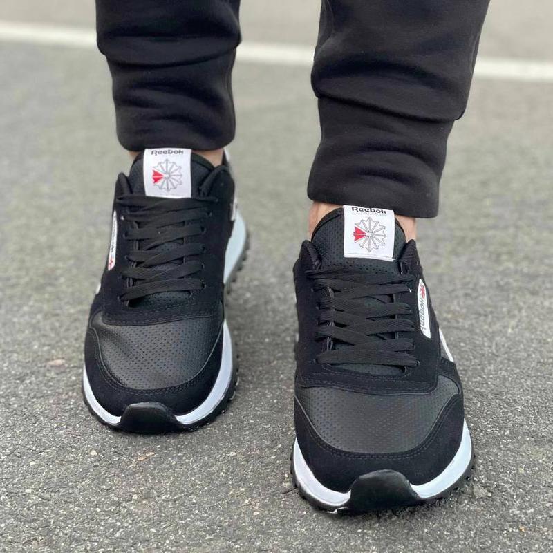 Мужские кросовки reebok clasic — цена 1500 грн в каталоге Кроссовки ...