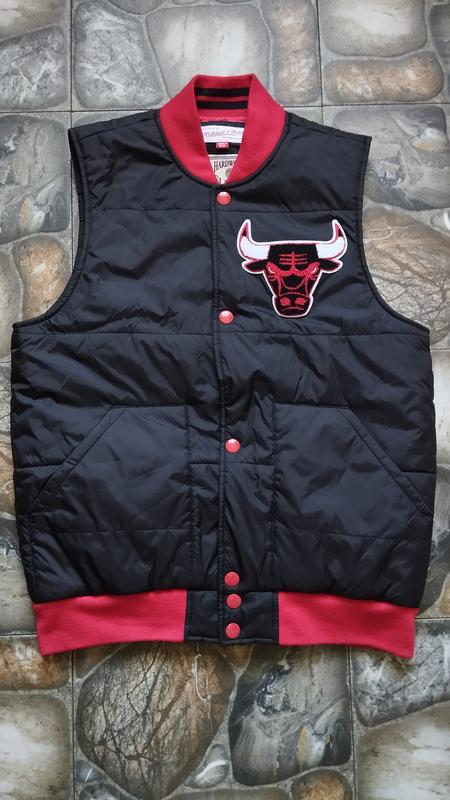 Жилетка mitchell & ness chicago bulls vest nba — цена 649 грн в ...