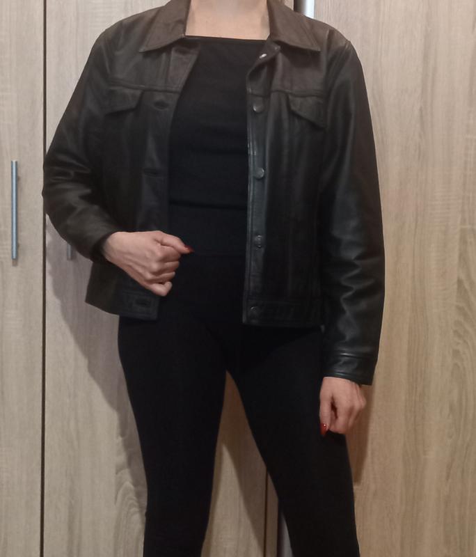 Натуральна шкіра — ціна 400 грн у каталозі Куртки Купити жіночі речі за доступною ціною на Шафі