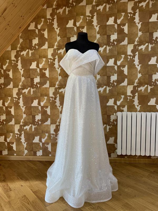 Весільна сукня — ціна 3800 грн у каталозі Весільні сукні Купити жіночі речі за доступною ціною