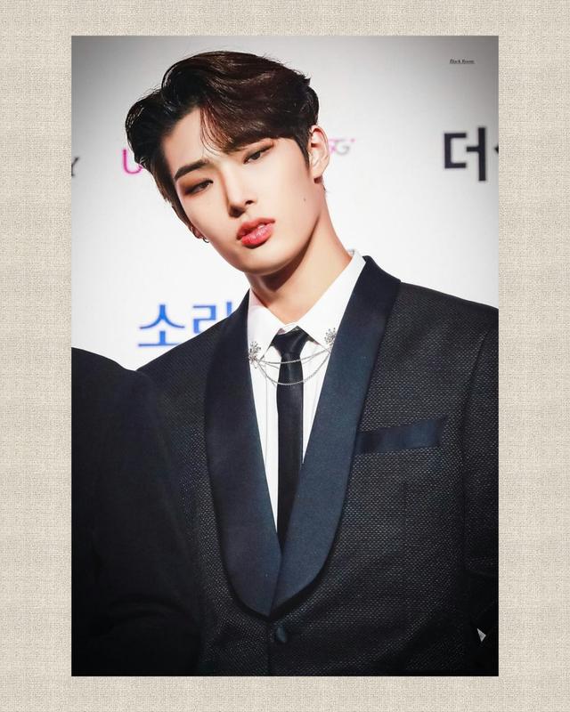 Постер минги атиз Mingi Ateez — ціна 60 грн у каталозі Календарі Купити товари для дому та