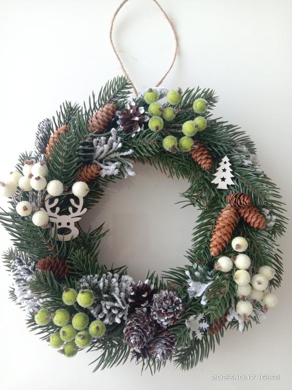 Новорічний вінок — ціна 900 грн у каталозі Настінний декор Купити товари для дому та побуту за