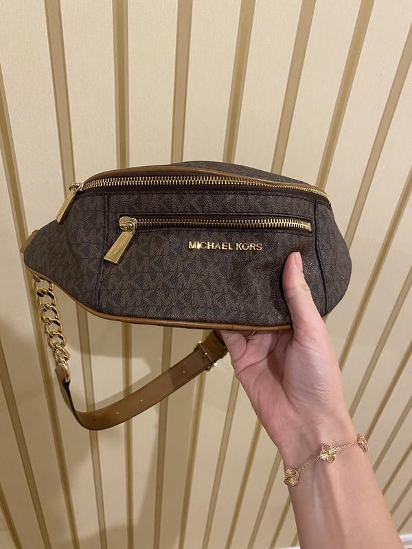 Бананка Michael Kors — ціна 1850 грн у каталозі Бананки Купити аксесуари за доступною ціною на