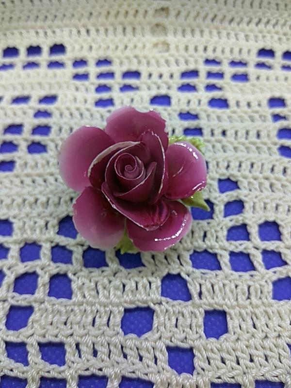 Вінтажна брошка кістяний фарфор великобританії — ціна 420 грн у каталозі Брошки Купити аксесуари