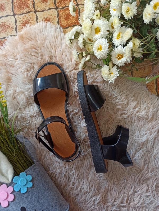 Сандалі — ціна 300 грн у каталозі Сандалі Купити жіночі речі за доступною ціною на Шафі