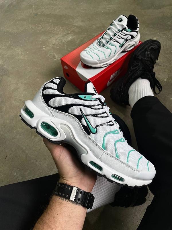 Кросівки nike air max plus tn tiffany og — ціна 2450 грн у каталозі ...