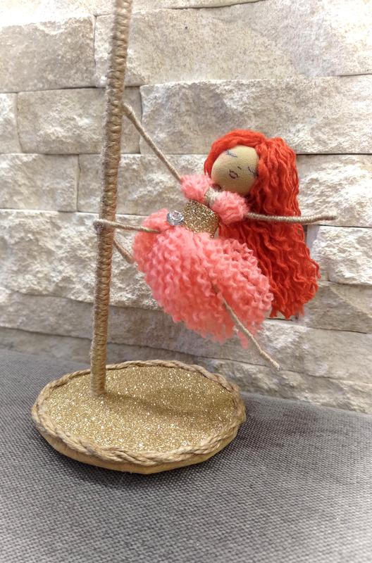 Сувенірна лялька танцівниця — ціна 179 грн у каталозі Інтерєрні ляльки Купити товари для дому