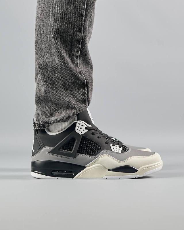 Шикарні зимові кросівки "nike air jordan 4 retro fleece termo winter ...