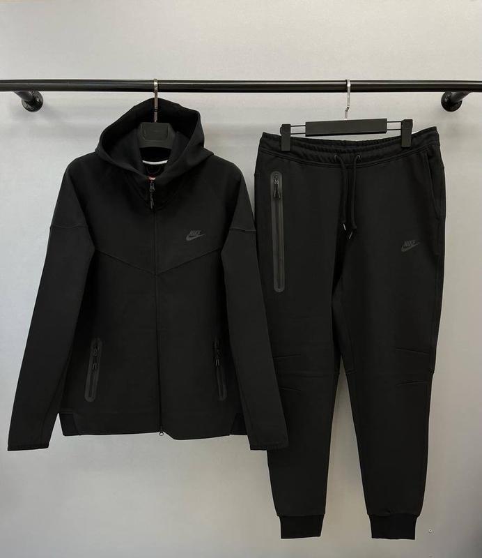 Спортивний костюм nike tech fleece — ціна 3999 грн у каталозі Спортивні ...