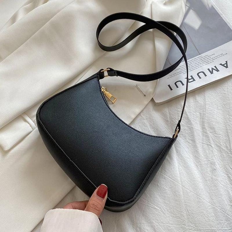 Компактная сумочка с длинным ремешком — цена 320 грн в каталоге Сумки Купить аксессуары по