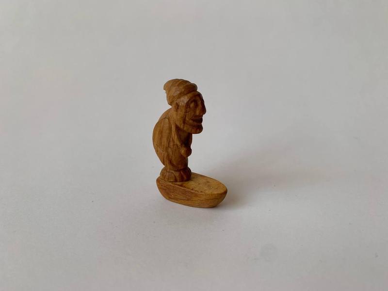 Статуетка гном статуетка з дерева фігурка з дерева скульптура з дерева — ціна 370 грн у