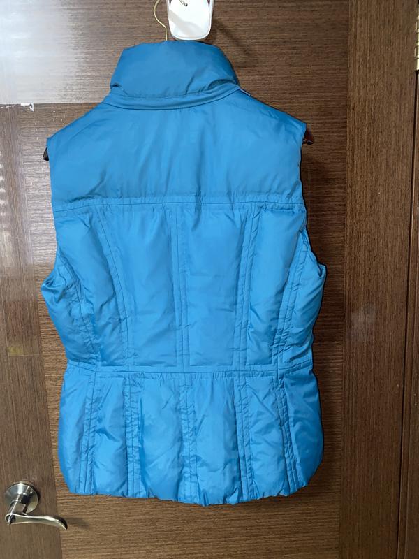 Жилетка Tommy Hilfiger — цена 390 грн в каталоге Жилетки Купить женские вещи по доступной цене