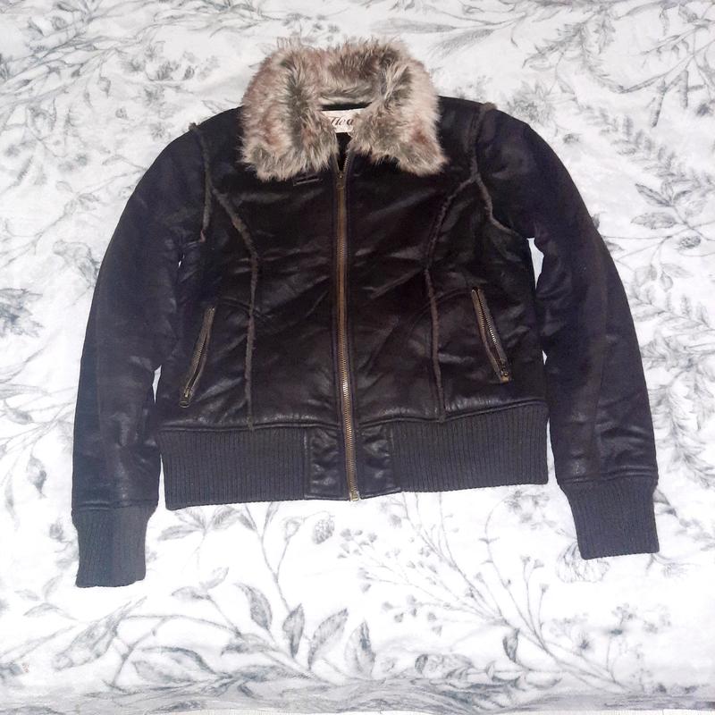 Курта жіноча — ціна 135 грн у каталозі Куртки Купити жіночі речі за доступною ціною на Шафі