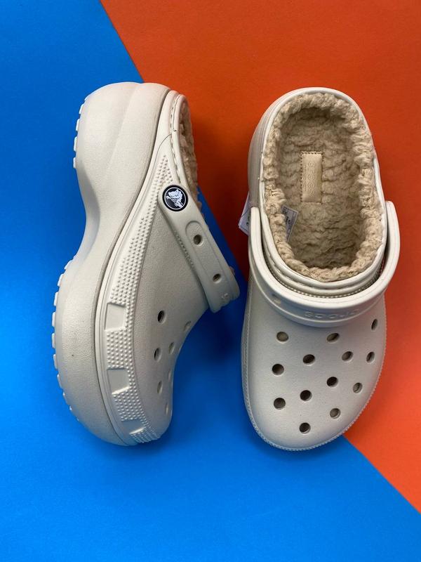 Женские утепленные кроксы crocs classic platform lined bone — цена 1900 ...