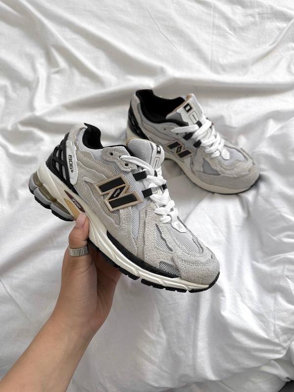 Кросівки New Balance 🩶 — ціна 2590 грн у каталозі Кросівки Купити жіночі речі за доступною ціною