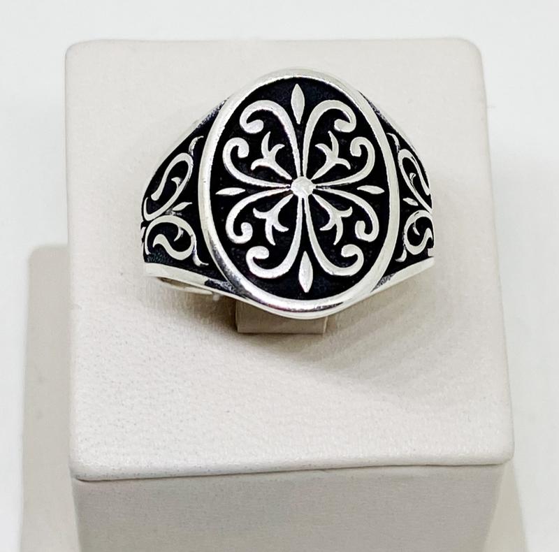 Срібний перстень каблучка — ціна 1665 грн у каталозі Кільця і персні Купити аксесуари за