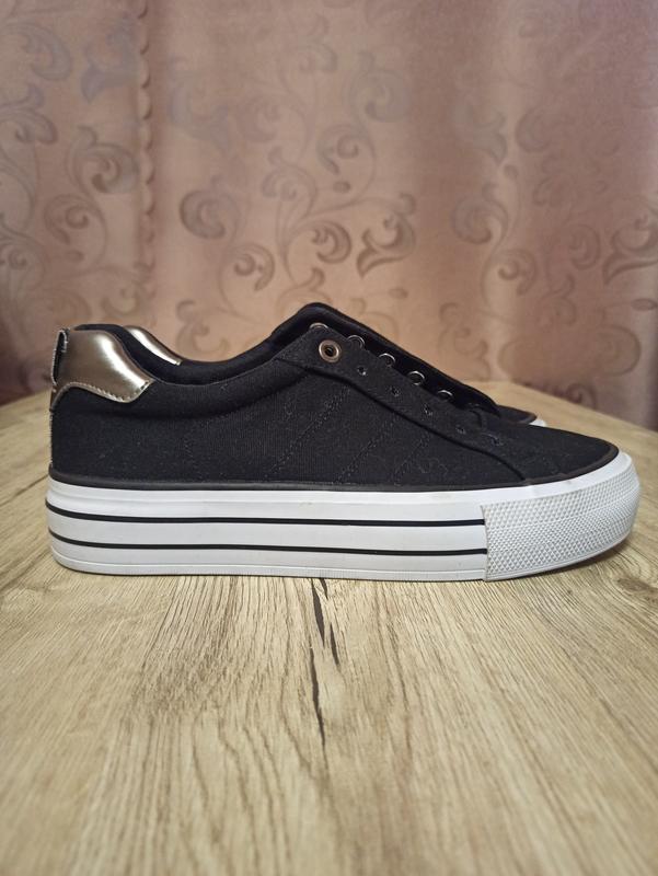 Кеди — цена 650 грн в каталоге Кеды Купить женские вещи по доступной цене на Шафе Украина