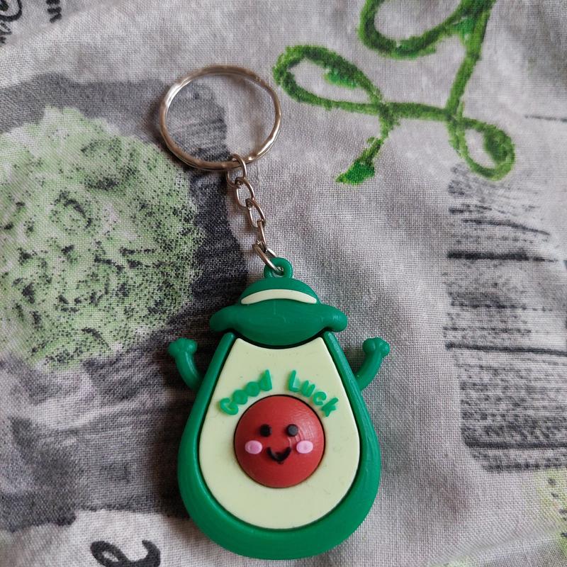 Брелок авокадо — ціна 25 грн у каталозі Сувеніри Купити товари для дому та побуту за доступною