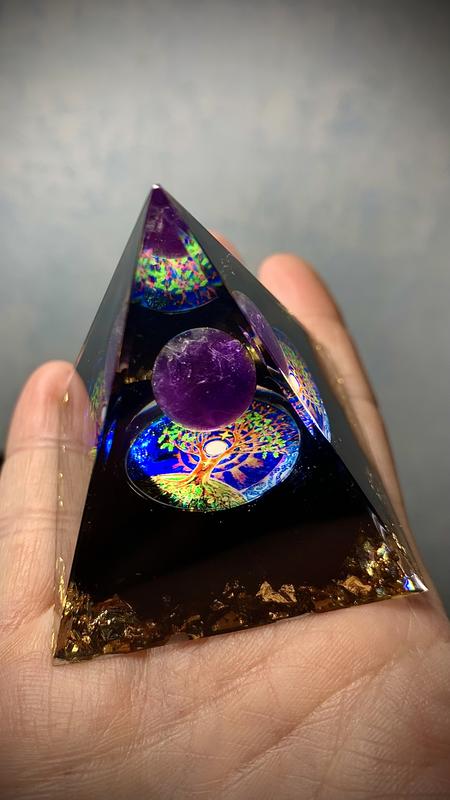 Оргоніт піраміда — ціна 250 грн у каталозі Статуетки Купити товари для дому та побуту за